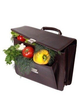 Travel Healthy: Snacking Out of a Suitcase