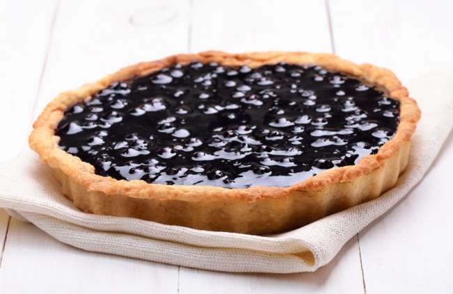 No-Bake Gluten-Free Berry Jam Pie