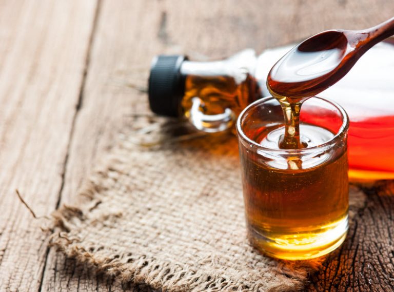 A Complete Guide to Choosing & Using Maple Syrup