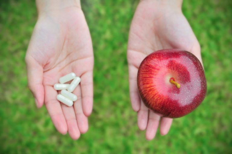 What Does Quercetin Do? Plus, How to Find This Popular Antioxidant ...