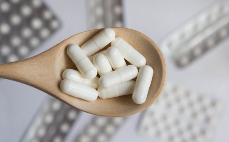 Choosing a Mineral Supplement: What Does Chelated Mean?