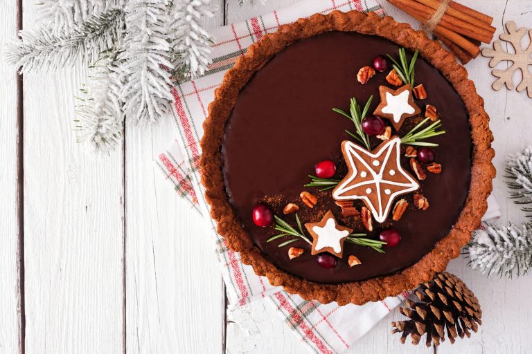 Chocolate Tart With Gingerbread Crust | Vitacost Blog