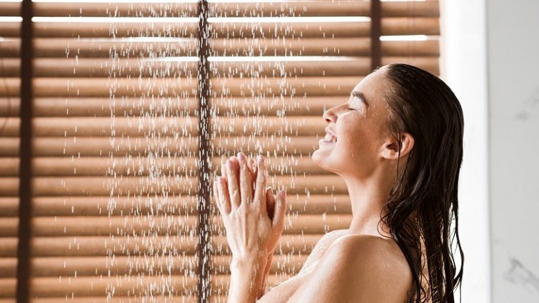 Do Shower Filters Work? YES! Here’s Why. | Vitacost Blog