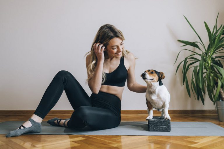 How to Use Yoga Block (With 11 Poses to Try) | Vitacost Blog