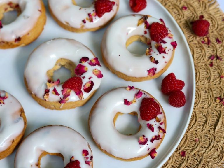 Baked Donuts Recipe: Gluten-Free Raspberry with Almond Icing | Vitacost ...