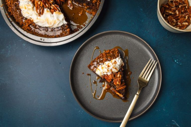 Caramel Turtle Brownie Pie Recipe