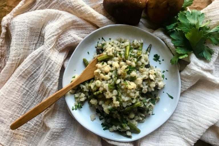 Mushroom-Chive Vegan Dumplings Recipe | Vitacost Blog