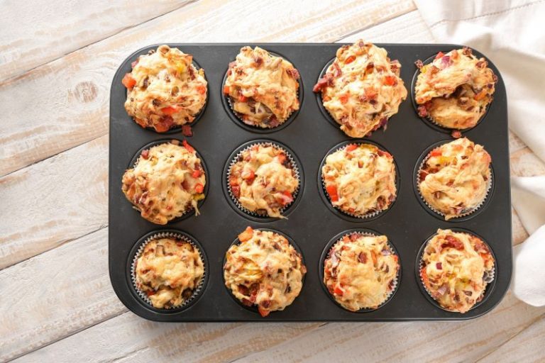 Einkorn Pizza Muffins