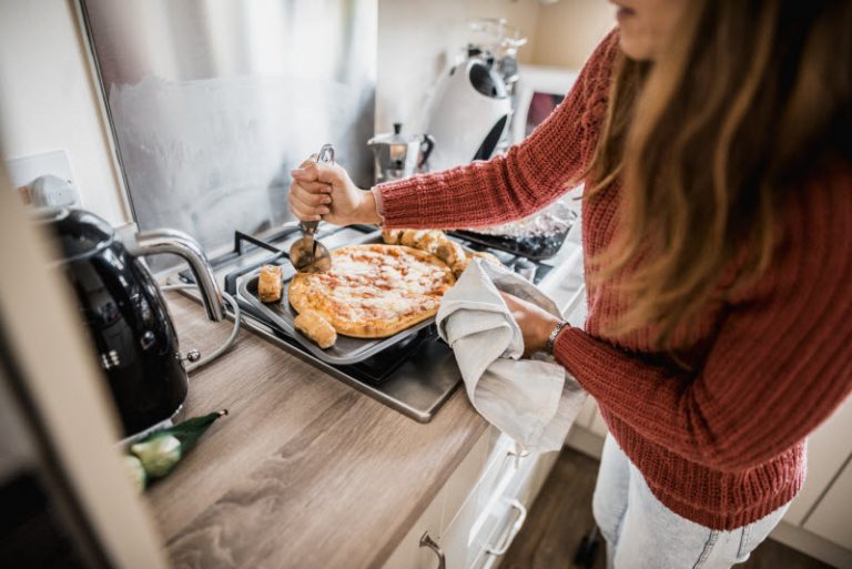 Slow Digestion: Causes, Symptoms and What You Can Do